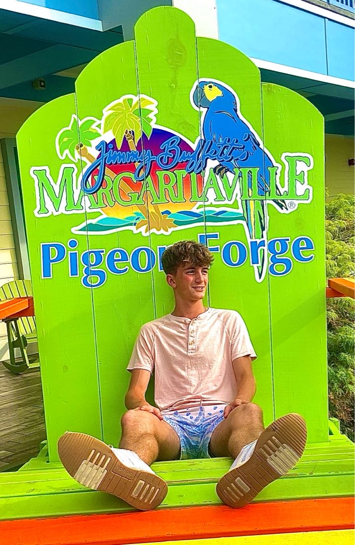 Charlie Weiss Headshot – AMSS